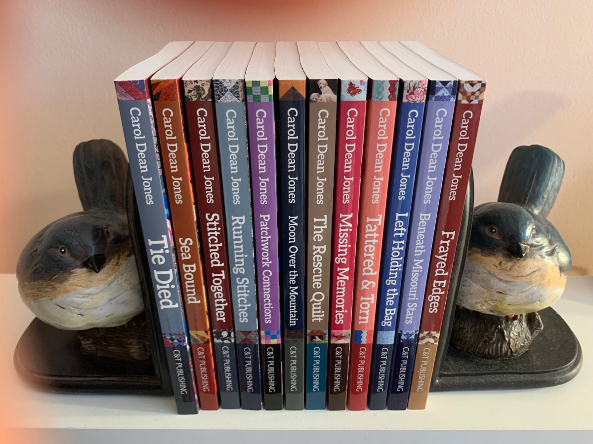 A LONG SILENCE… | A Quilting Cozy Series - Carol Dean Jones